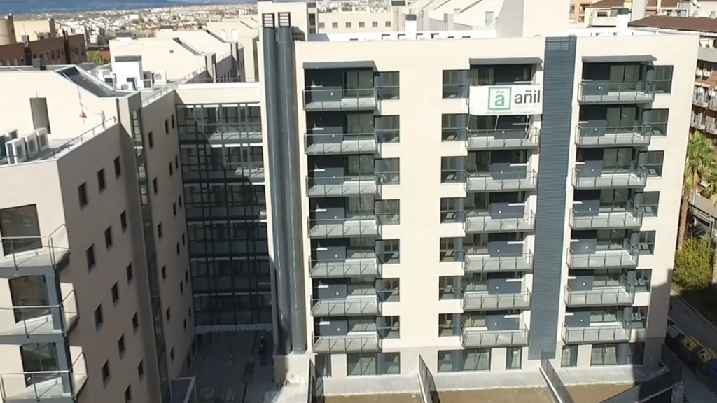 Edificación Residencial - Añil