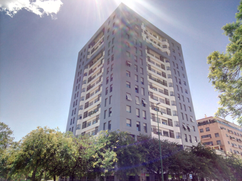 Edificio Buhaira - Añil