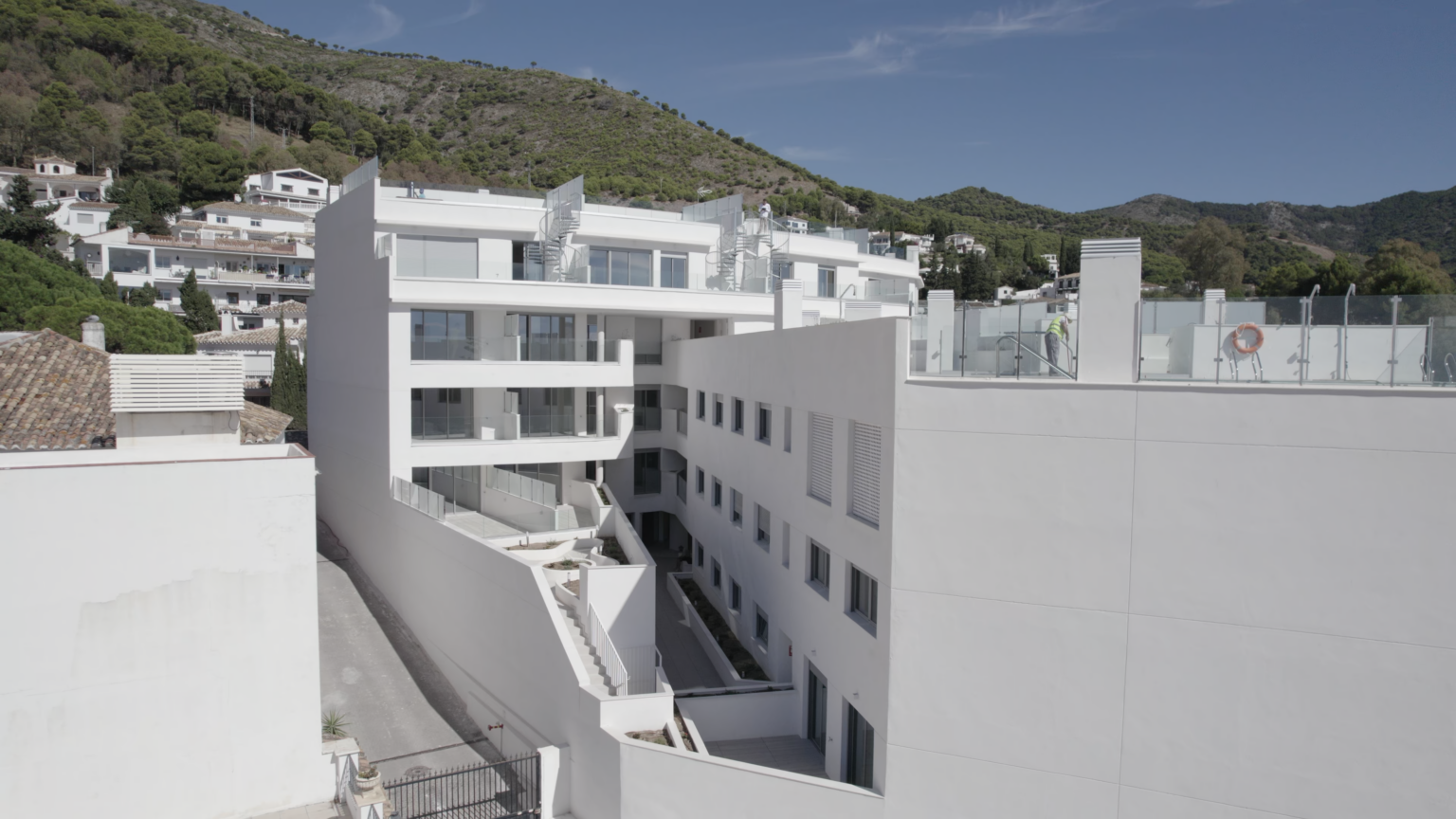 Edificación Residencial - Añil